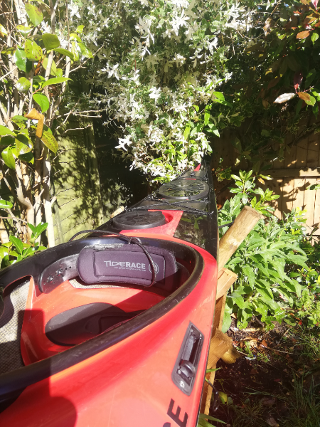 Tiderace Xplore medium, hardcore construction, red/white - The UK ...